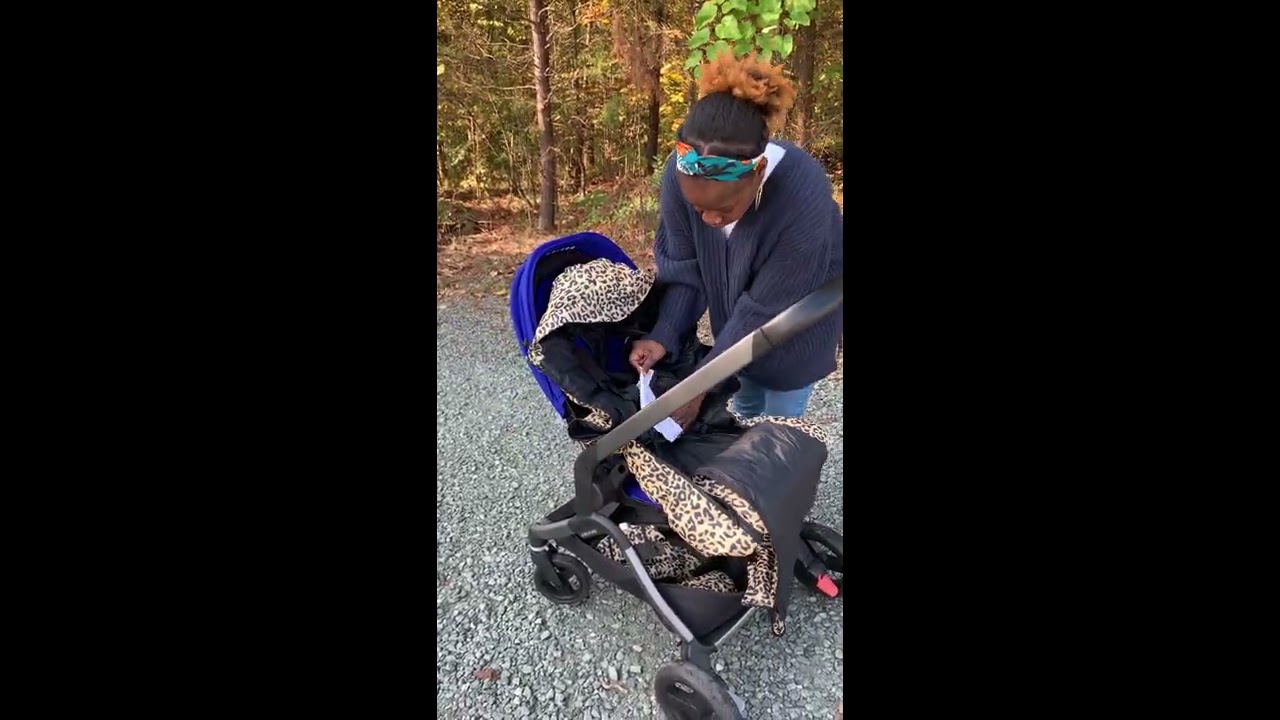 Adding the Cozy to the Colugo Complete Stroller