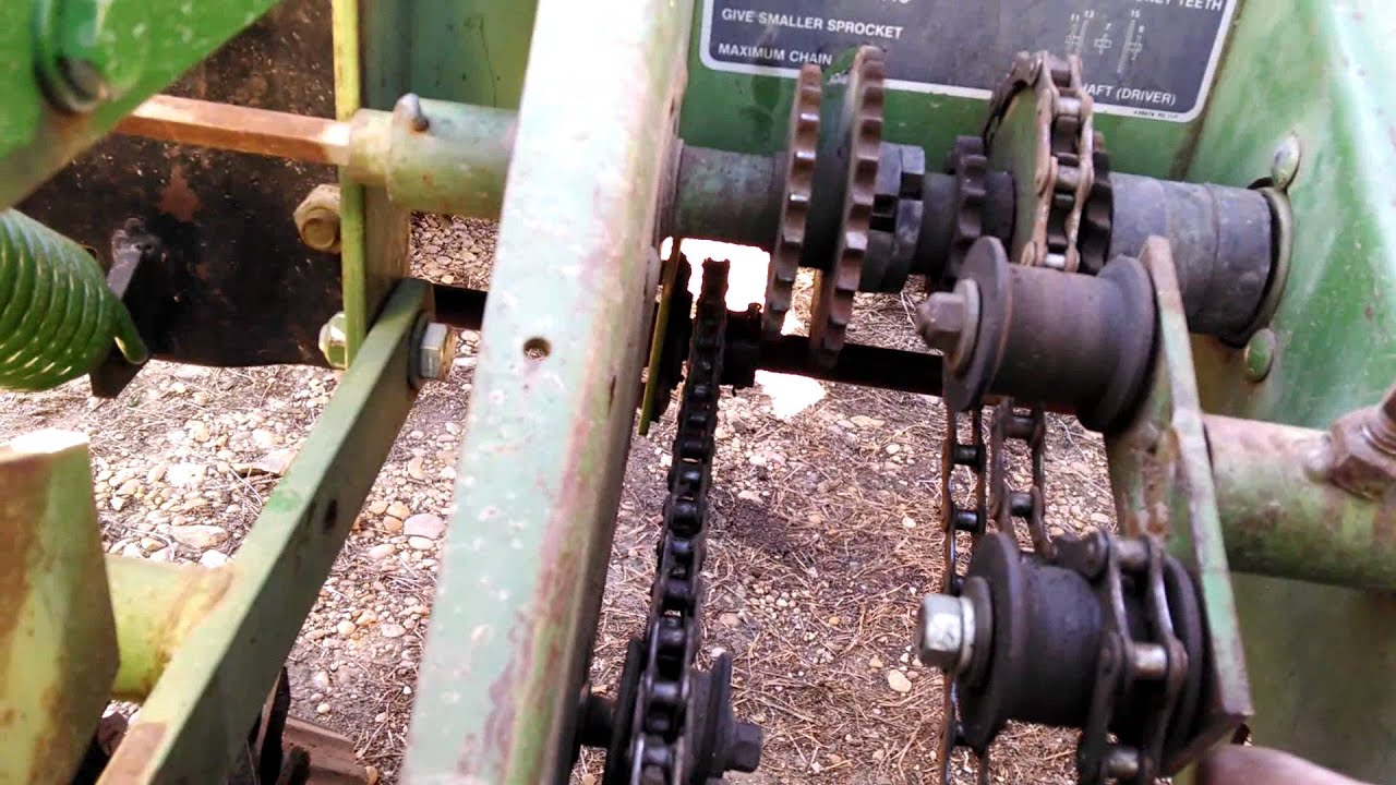 Setting planting population.  Finger pickup John Deere 7000