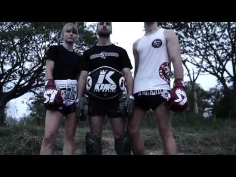 'Shape your dreams, Force your realities' Tales of a Nak Muay Thai fighter