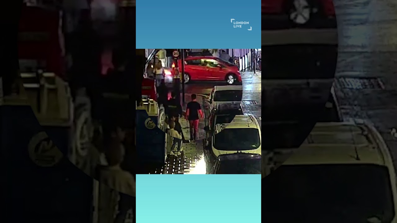 CCTV shows police arresting phone snatcher