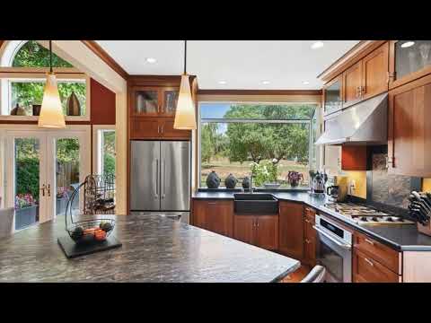 12 Birnam Wood Court, Petaluma, CA 94954
