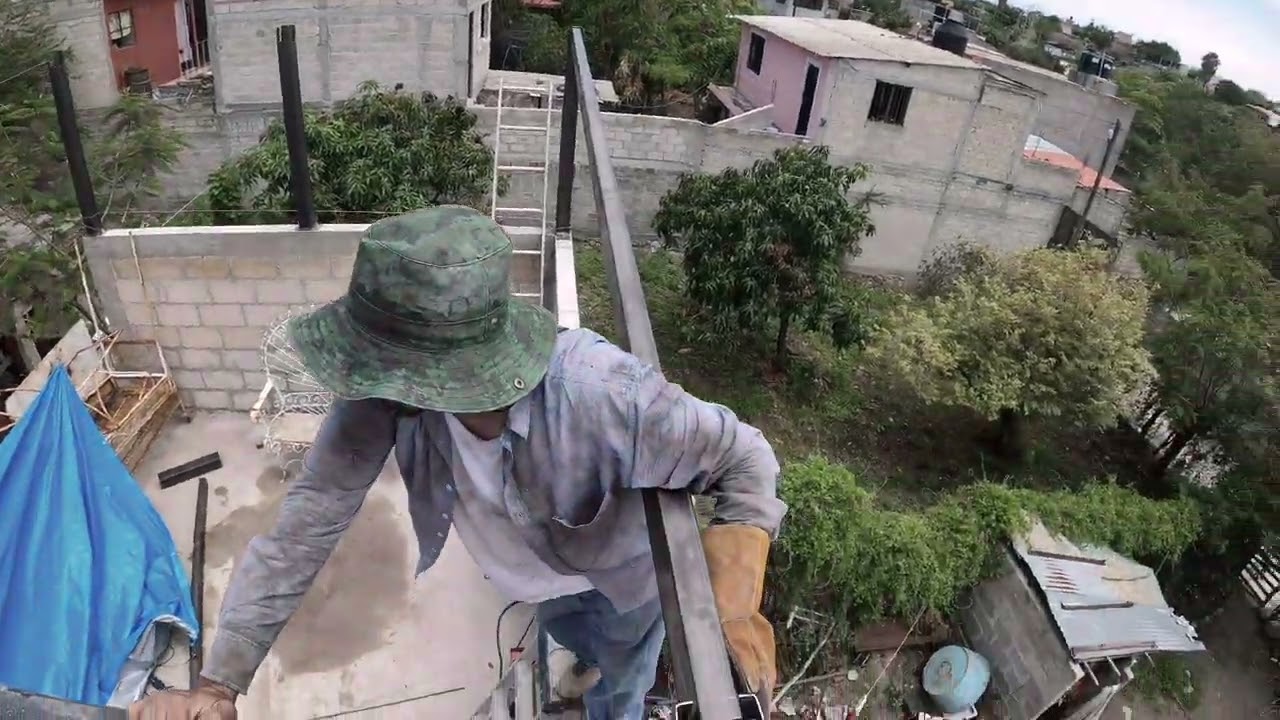 Encastre en estructura metalica