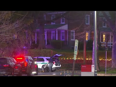 Gunman dies after shooting officer in Pottstown, police say