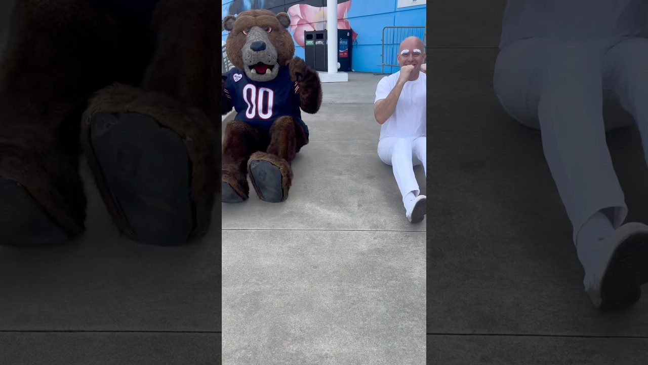 Da Bear. Da Bald. Da Buttscoot. #chicagobears #nfl #fyp #mascotzoli