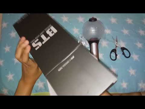 Unboxing BTS ( Bangtan Boys) 방탄소년단 ARMY BOMB official Lightstick V.2