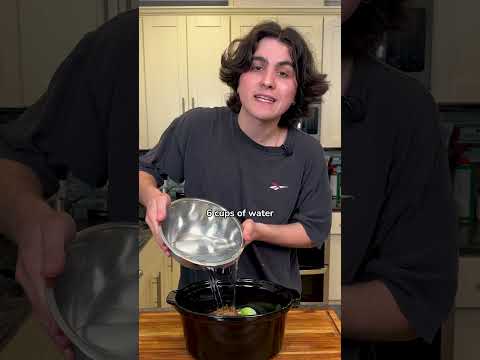 EASIEST Slow Cooker Cuban Black Beans
