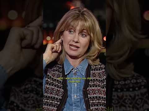 When #OliviaNewtonJohn opened up about her cancer battle in an interview… 💜 #Shorts