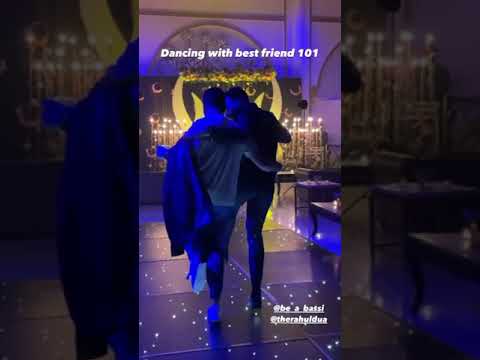 Bassi and Rahul Dua dancing in Aakash Gupta's wedding
