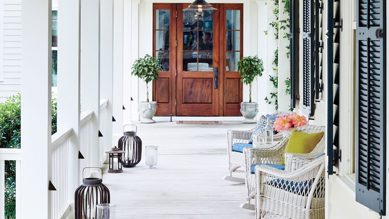 Why Southerners Have Mastered Porching | Southern Living