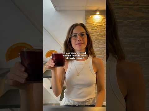 BETTER THAN SANGRIA: Spain's must-try drink tinto de verano #spaintravel #spanishfood #sangria