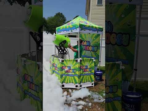 foam froggy foam party