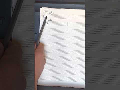 Beginning music theory. E flat major and Bb-7 chord relationship.