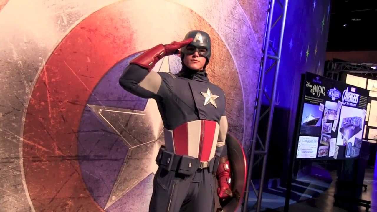 MyDisneyFix | Captain America meets guests at Disney's D23 Expo 2013 ...