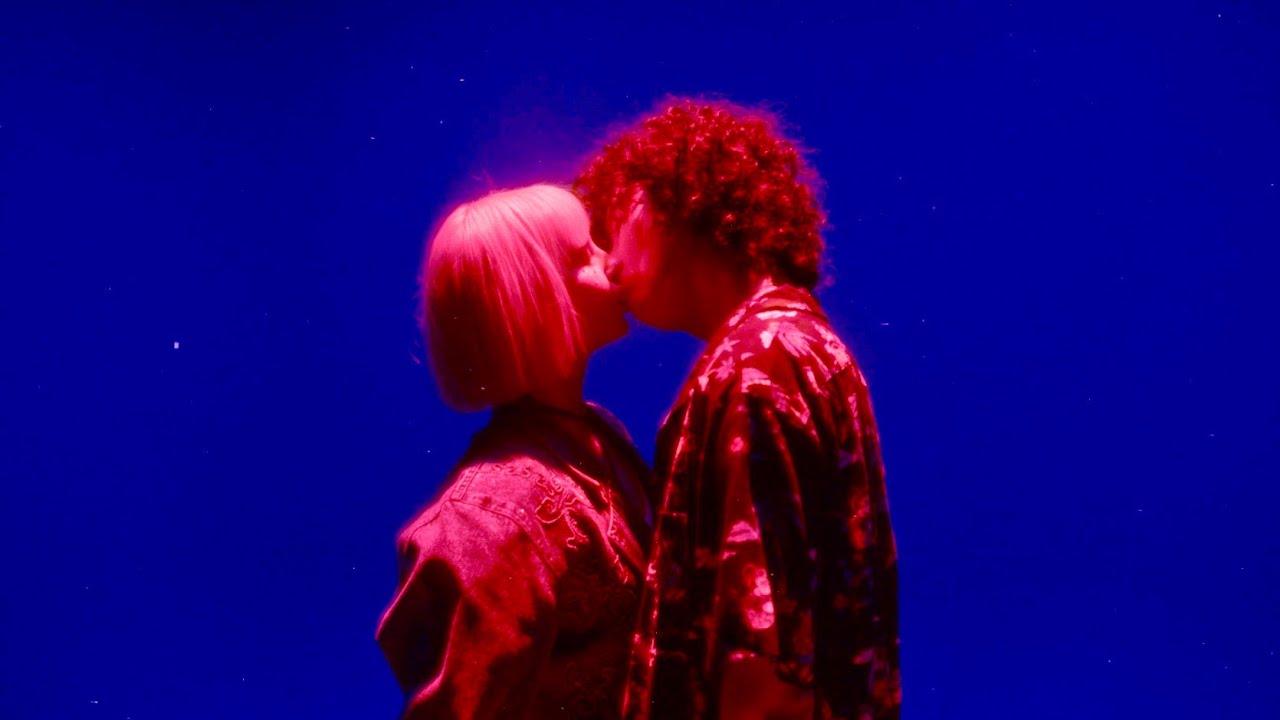 THE MIDNIGHT ROMANCE - Midnight Romance (Official Video)