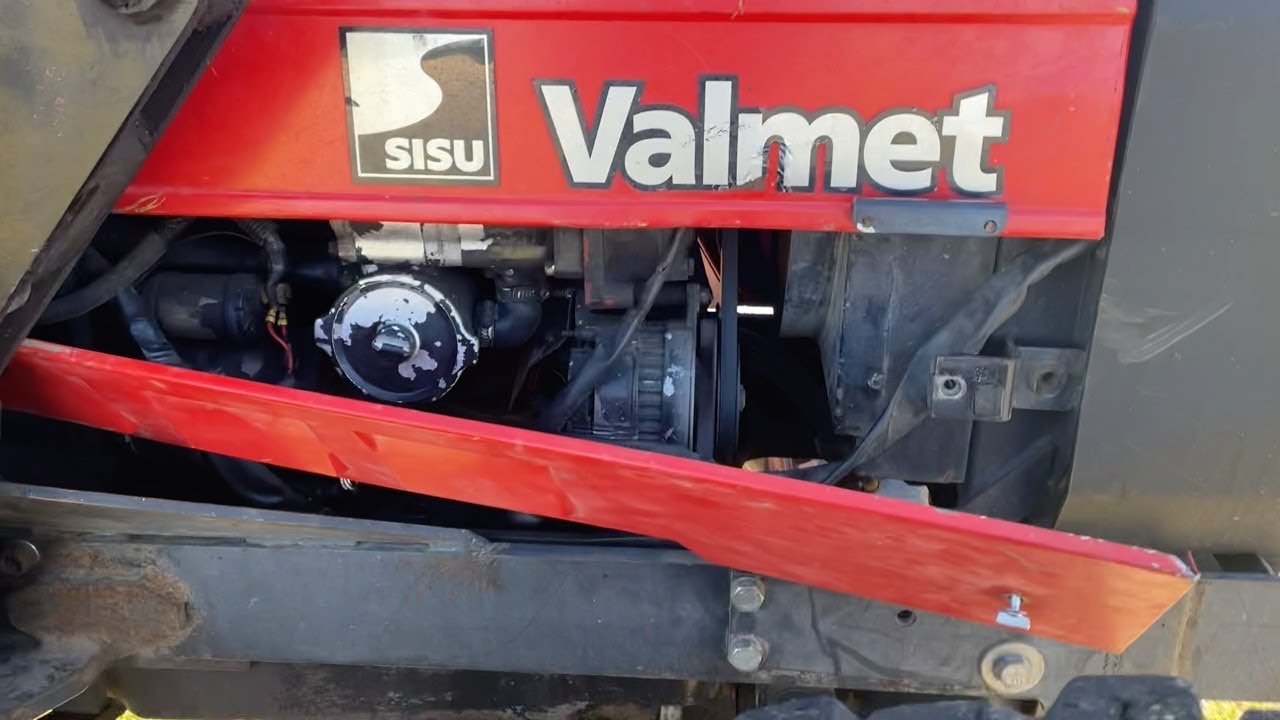 Traktor Valmet 355-4, Vara, Klaravik auktioner
