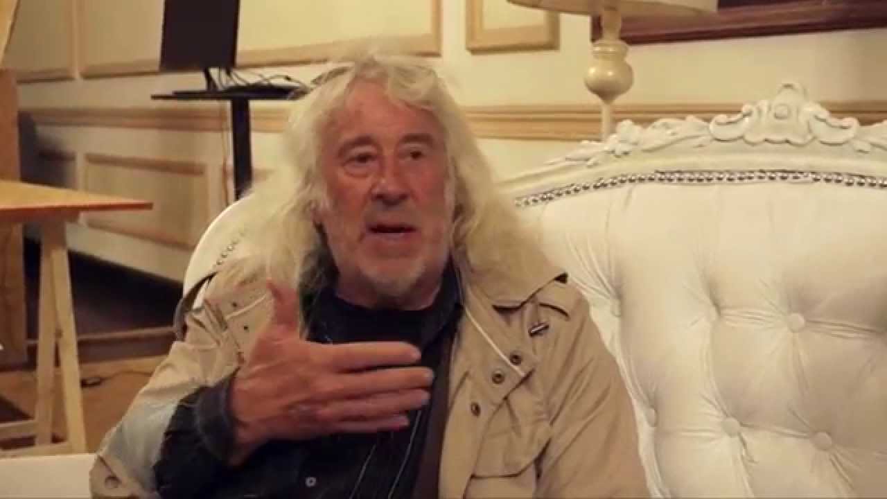 Entrevista a Mike Reynolds: primera escuela 100% sustentable
