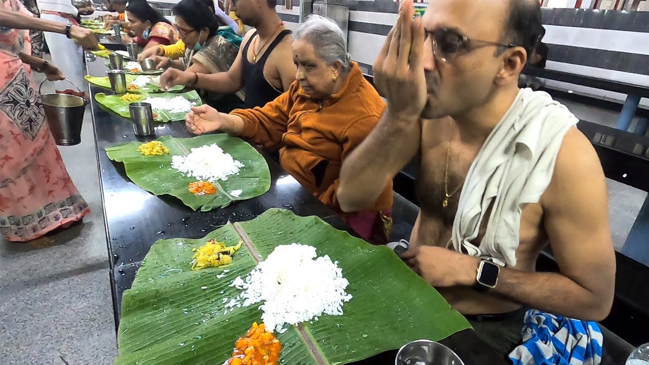 Free Brahmin Meals, @ Srisailam Temple | Om Namah Sivaaya | Amazing ...