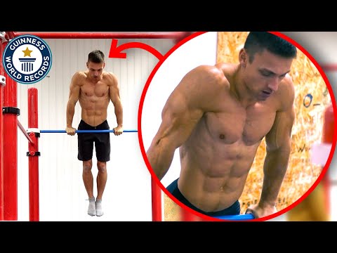This Man Just Broke the World Record for Most Muscleups in a Row