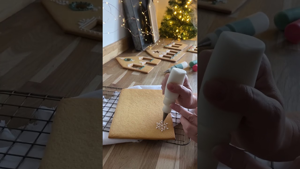 Icing A Gingerbread House - Day 5