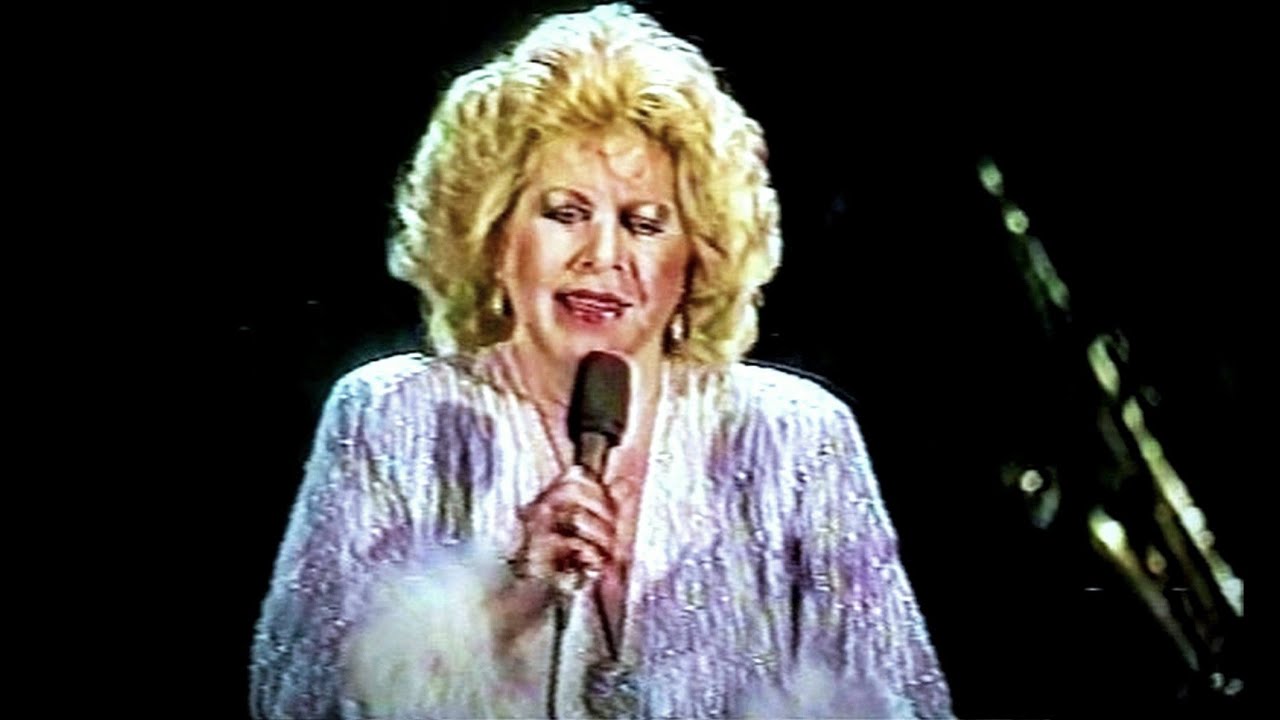 ESTELA RAVAL & Los 5 Latinos ♪ LLORANDO EN LA CAPILLA (1986) Exclusivo