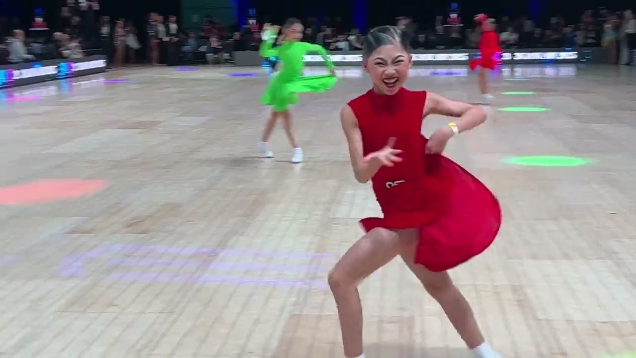 🤩ChaCha Basic skills PK | Lin Yi-han's basic skills are so Superb #dancesport #chacha#ballroomdance