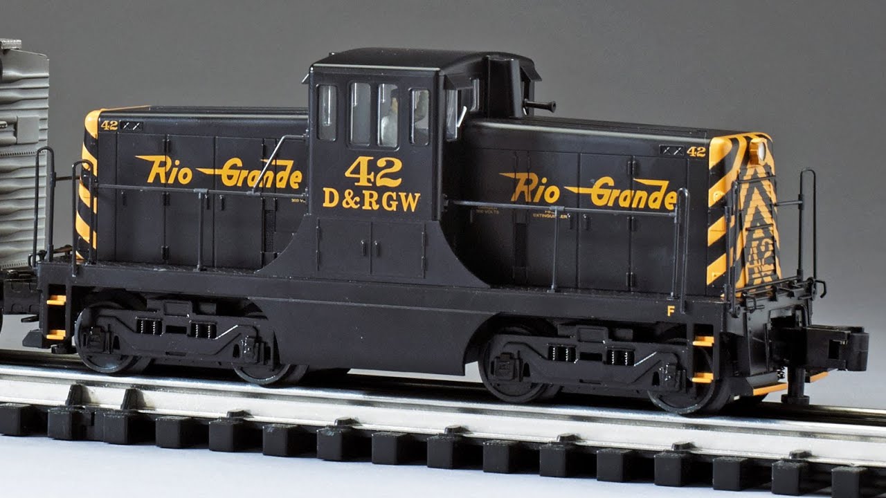 Williams 44-ton diesel switcher | a Classic Toy Trains review