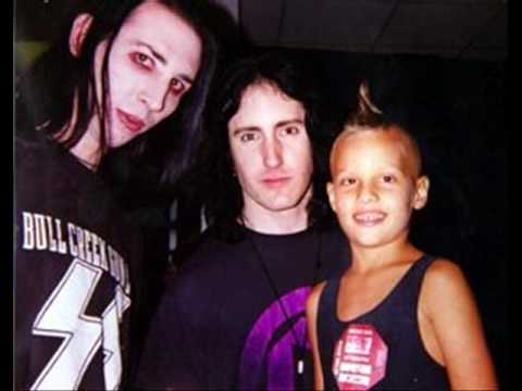 Marilyn Manson curious pictures