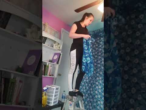 DIY how to drap/hang scarfs from the Ceiling