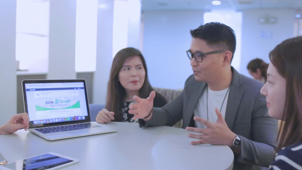 Smart Communications Drives Digital Transformation | LinkedIn Customer Story