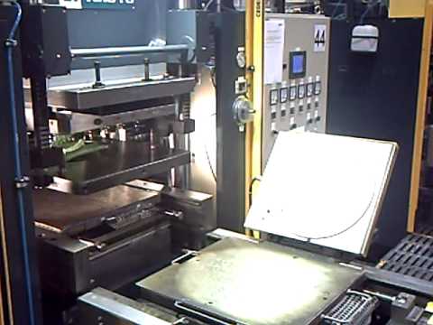 Rubber Transfer Moulding Machine - Vertical Type Rubber Transfer ...