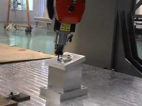 Komo Machine Mach III GT 5 Axis