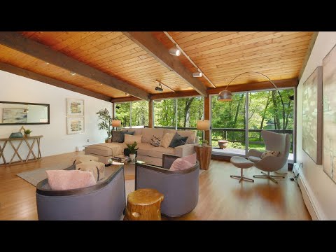 201 Annursnac Hill Road, Concord MA - Deck Contemporary with Floor-to-Ceiling Glass Walls!