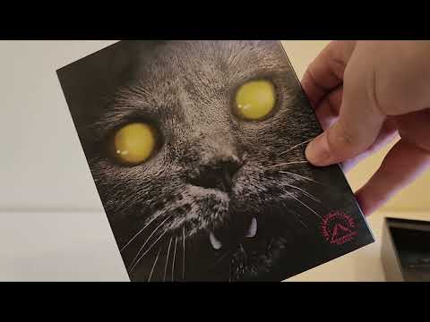 [31 Days of Horror: Reboot] Day 16 – Unboxing Paramount Scares Volume 1!