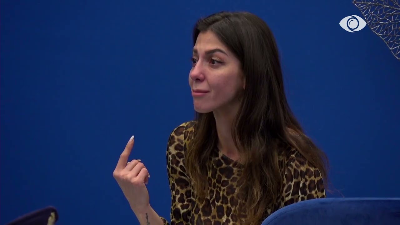 “Jeni sjellë shumë keq me mua”/ Vijon biseda mes Loredanës dhe Gjestit ...