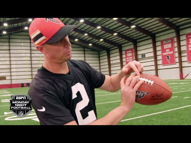 Russell Wilson hand size: Does Broncos QB have the largest hands in the ...