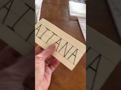 Spelling Aitana’s name