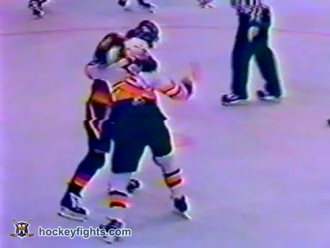 Craig Coxe vs. Jay Miller, March 15, 1986 - Vancouver Canucks vs ...