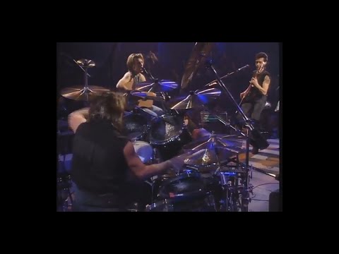 BON JOVI - Wanted dead or alive (lyrics / subtitulado)