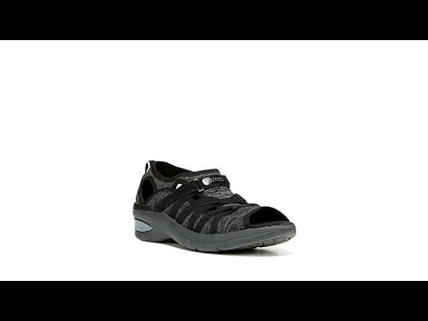 Bzees "Reveal" Fisherman Athleisure