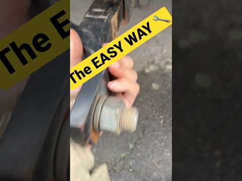 Upgrade Your Hitch Ball Effortlessly With This Simple Trick! 🔧#mechanic #simple #tricks