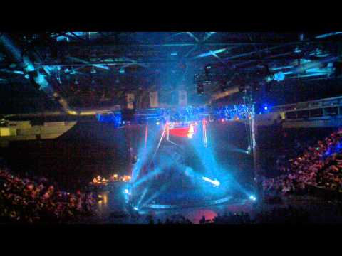 Barnum Circus - aerobatics