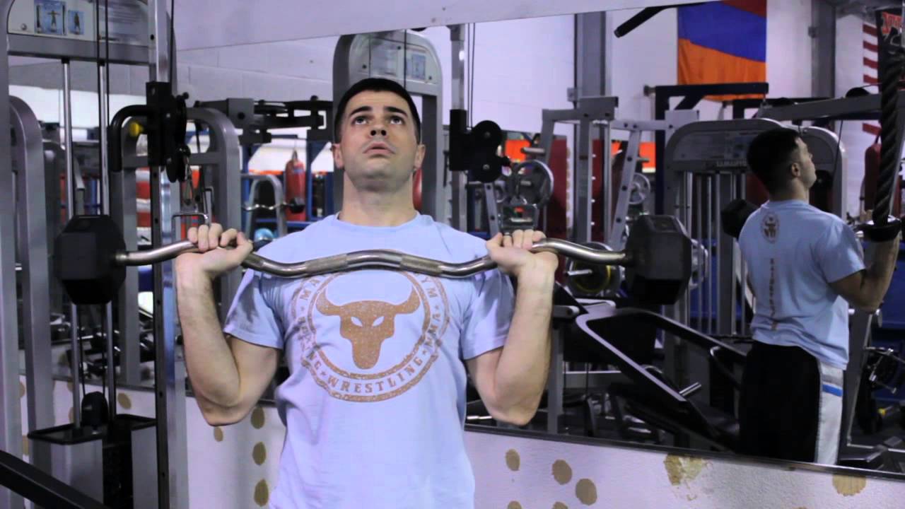 Tucking Elbows While Doing a Shoulder Press : Martial Arts Training