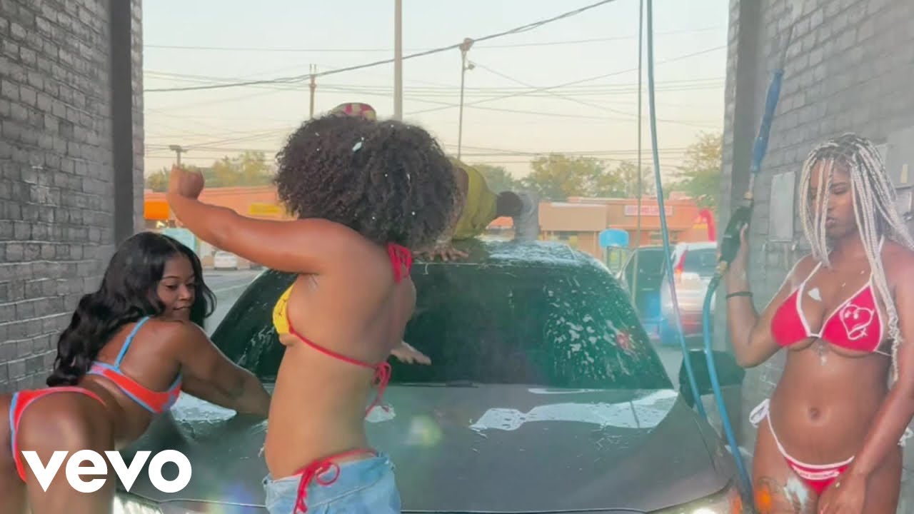 Mookie609 - Booty naked fitness