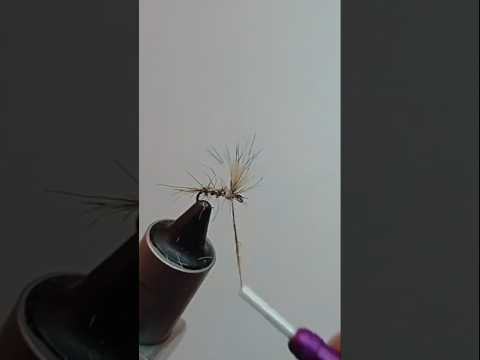 "OREJA LIEBRE" #flyfishing #flytying #mayfly #pechealamouche #tutorials #dryflyfishing #Trout
