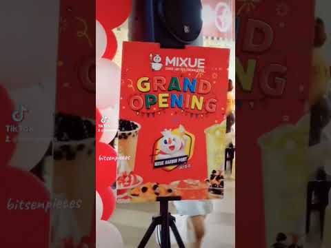 Mixue Ice cream and tea shop at Harbor Point Ayala Mall
