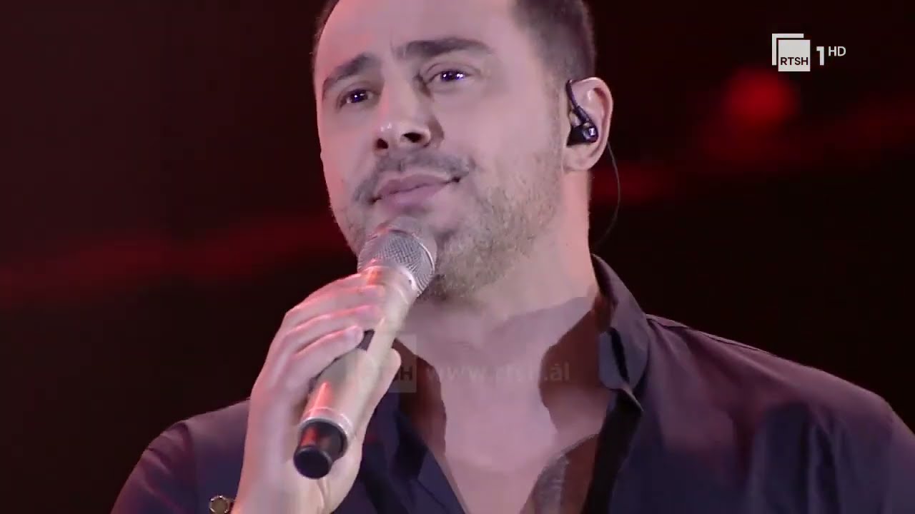 Festivali i Këngës #58: Robert Berisha - "Ajo nuk është unë"