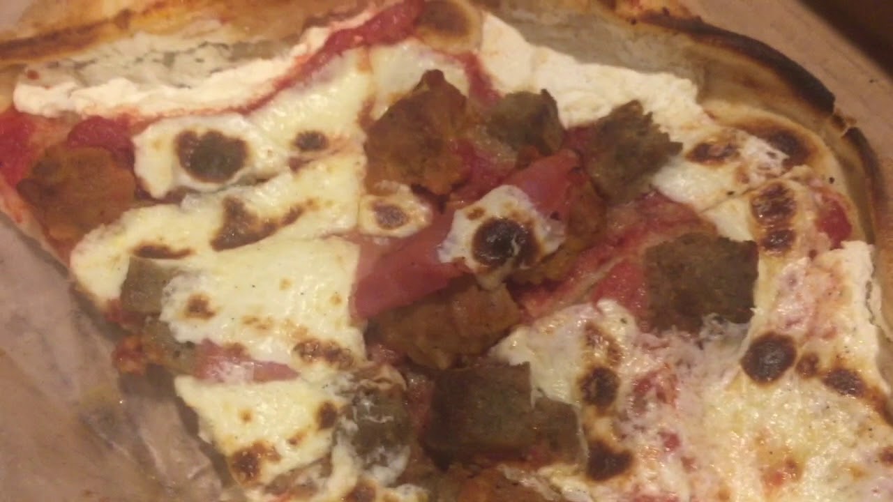 Amalfi Pizza #pizzareviews #pizzadiaries #amalfipizza