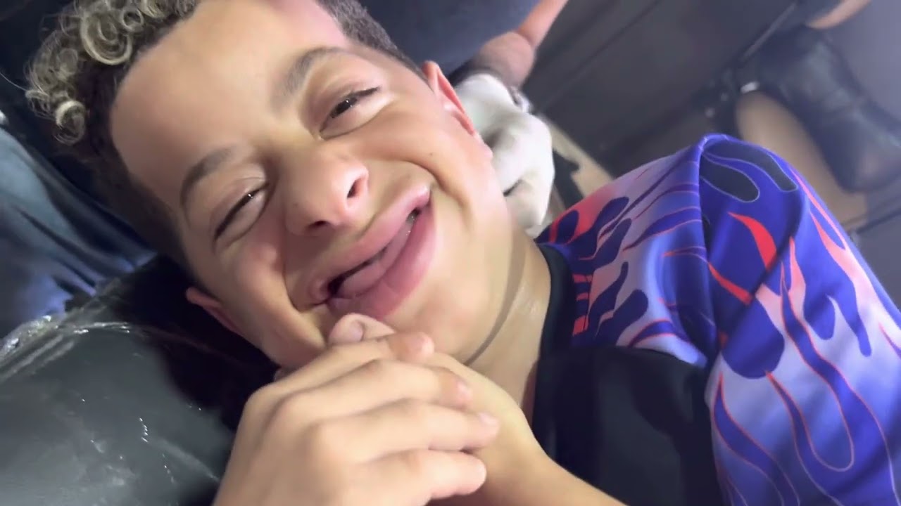 LUQUINHAS FINALIZA SUA TATUAGEM!