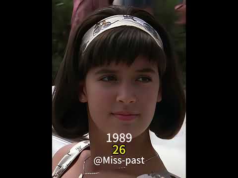 Phoebe Cates: 80s Icon & Hollywood Star #actor #movie #elegant #talent #superstar #evolution
