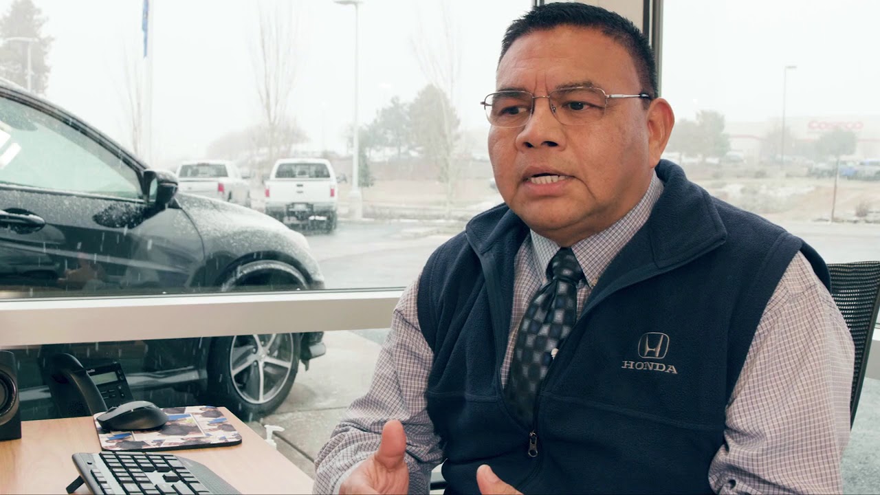 Salesman Spotlight Ramon V2 Apple Valley Honda